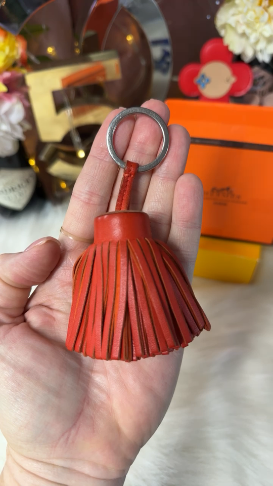 AUTHENTIC HERMES CARMEN PORTE-CLES RED LEATHER KEY CHAIN BAG CHARM | eBay
