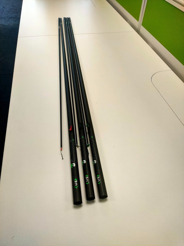 Maver MV-R2 16M Pole + New hard case 1x Short 4 1x Cupping Kit 3x Match ...