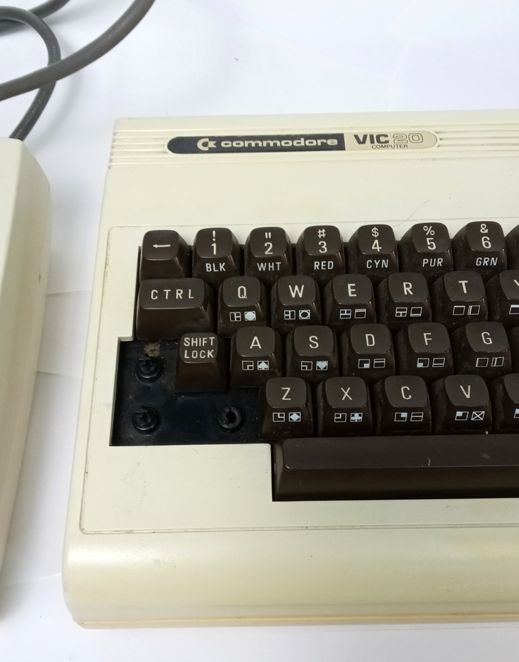 Commodore VIC 20 Computer C2N Cassette & 2 Game Cartridges Turmoil ...