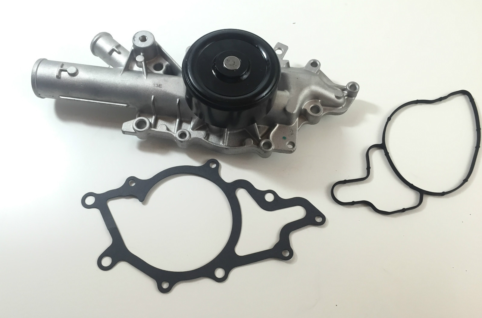 WASSERPUMPE + DICHTUNGEN FÜR MERCEDES E-KLASSE W210 C-KLASSE W202 W203 ...
