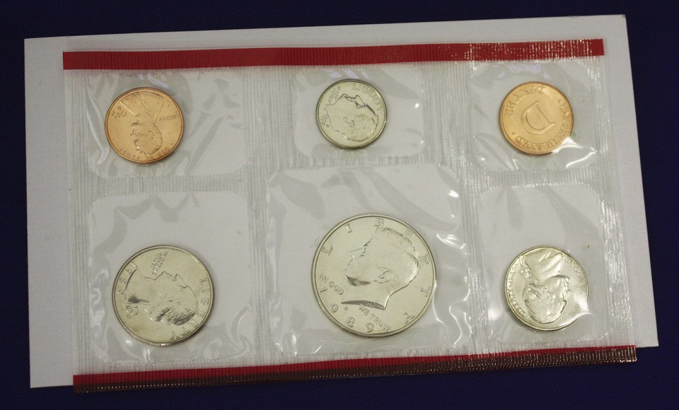 1989 US Mint Uncirculated Set P & D Business Strike With Original ...