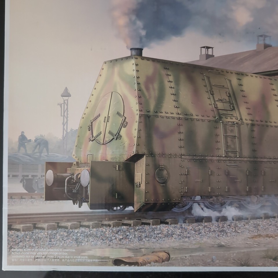 1/35 German Panzerlok Baureine 57 Armored Steam Locomotive Trumpeter ...