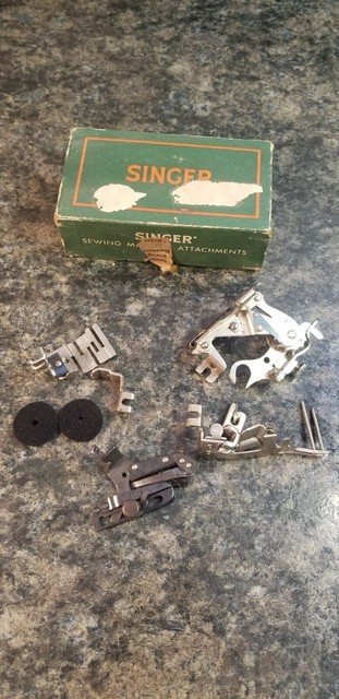 Vintage SINGER 221 Featherweight Sewing Machine Attachments 160809 for ...