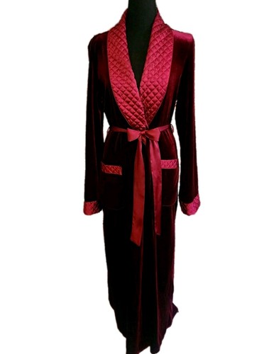 VINTAGE Deep Red Velvet Robe Long Quilted Trim Dark Romantic Witchy ...