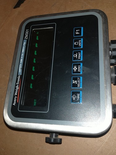 Avery Weigh-Tronix Model # ZM301-SD1 5000 lb x 1lb readout 2268.0x0.5kg ...