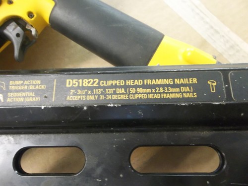 dewalt D51822 clipped head 2 - 3 1/2" framing nailer for parts or ...
