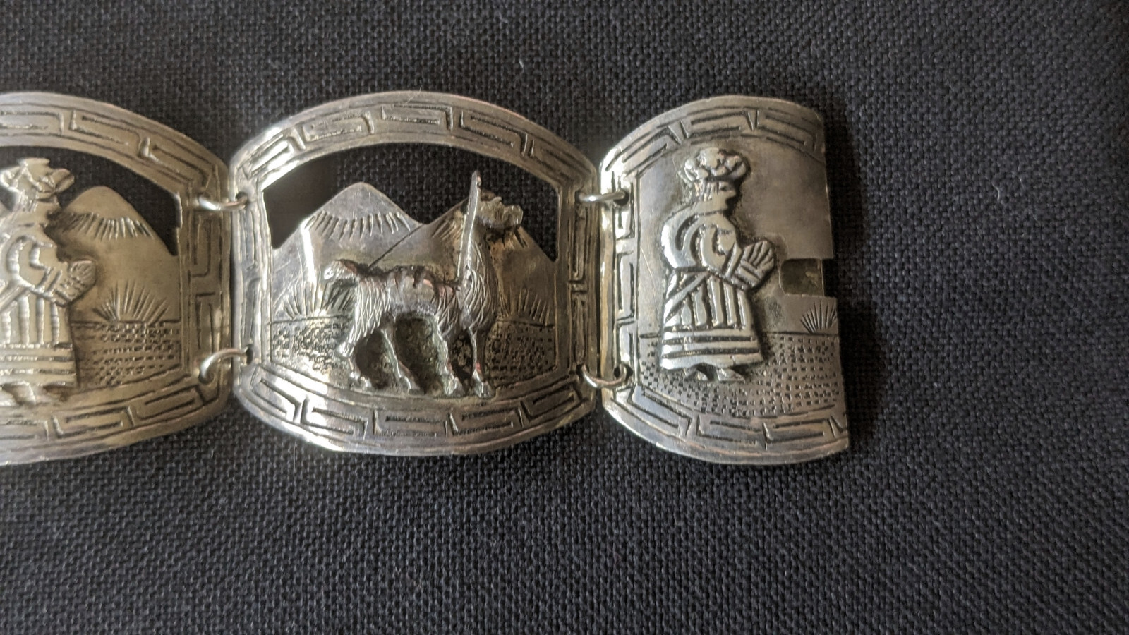 Estate Vintage Peruvian Lama Sterling Silver Four Pan… - Gem