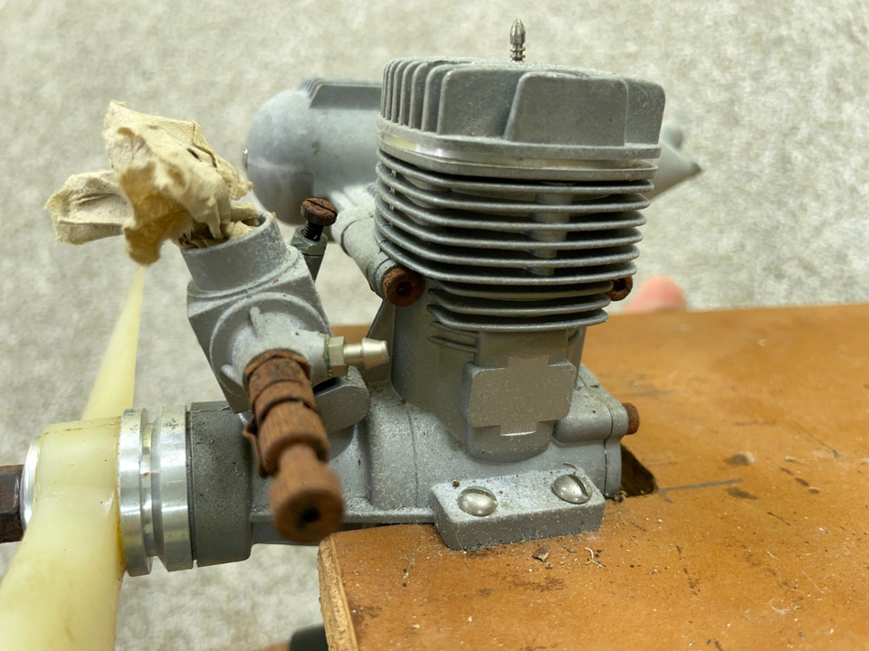 46 Nitro Airplane Engine with Muffler and Propeller UNBRANDED | eBay