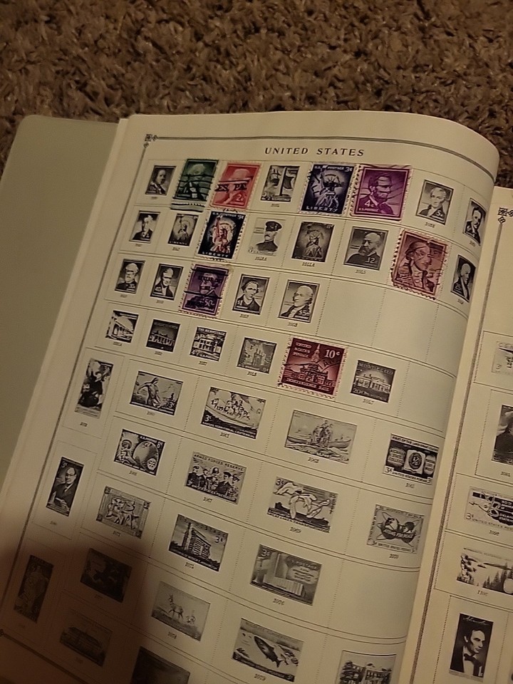 Scott’s Modern World Stamp Album With Over 800 Stamps Free Shipping | eBay
