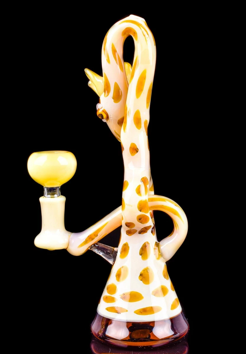 Giraffe Water Pipe