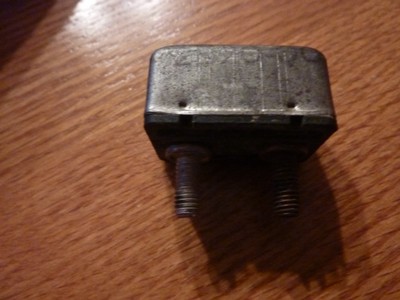 short stop circuit breaker 12 volt 20 amp