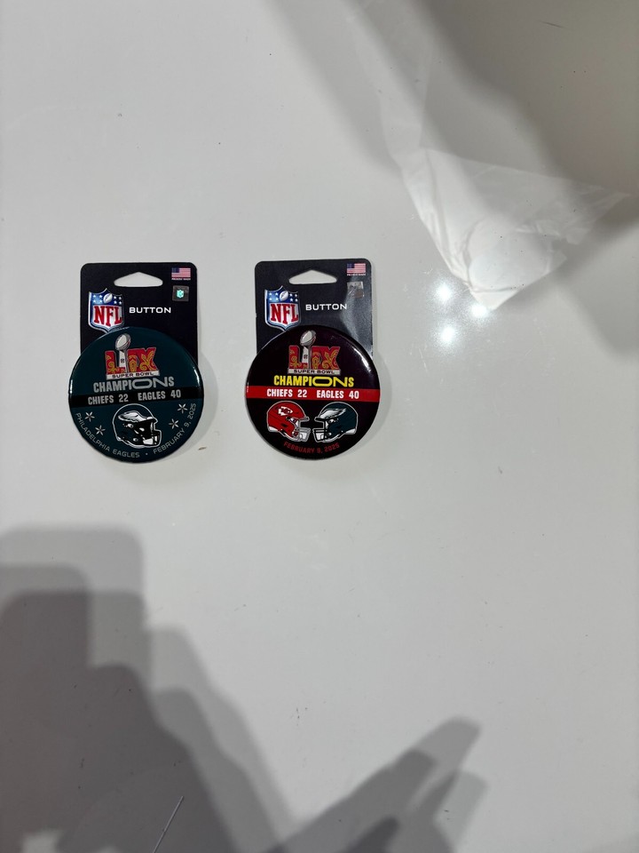 PHILADELPHIA EAGLES SUPER BOWL LIX CHAMPS NFL FOOTBALL PINBACK/BUTTONS ...