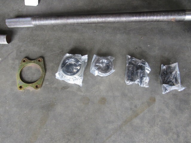 1955-1957 Chevy Tri Five Belair B-Body Ford 9'' Rear End w Axles ...