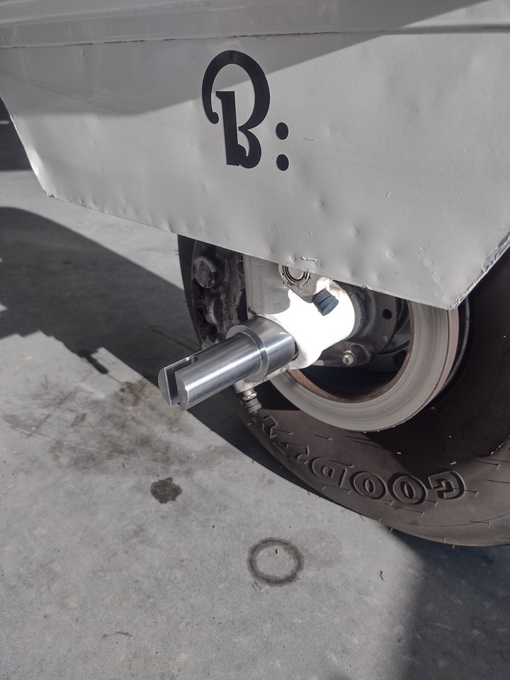 Beech Beechcraft 36 35 33 T34 Bonanza Baron Travel Air Wheel Axle Jack ...