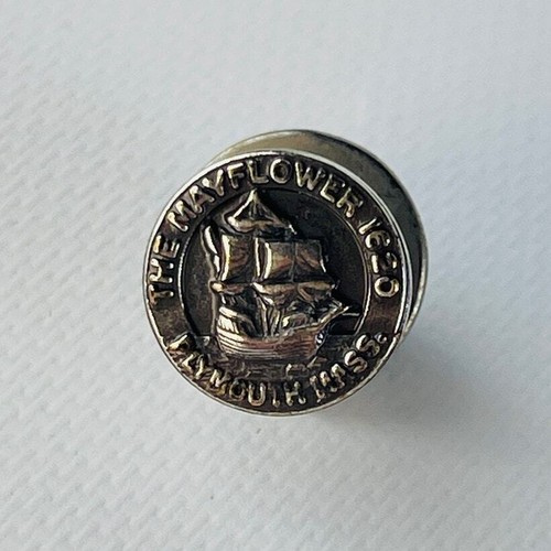The Mayflower Plymouth Meeting Vintage Hat / Lapel Pin | eBay