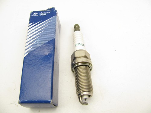 NEW GENUINE Spark Plug OEM For 09-13 Hyundai 2.0 2.4L 1884511160 DENSO ...