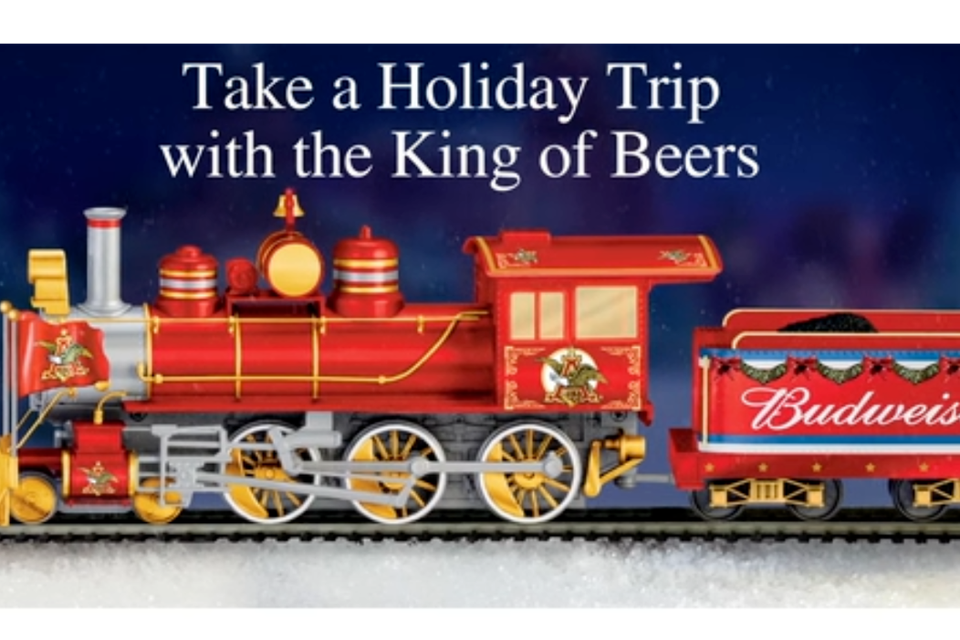 "Budweiser Holiday Express" Illuminated Electric Train w/Engine/Tinder ...