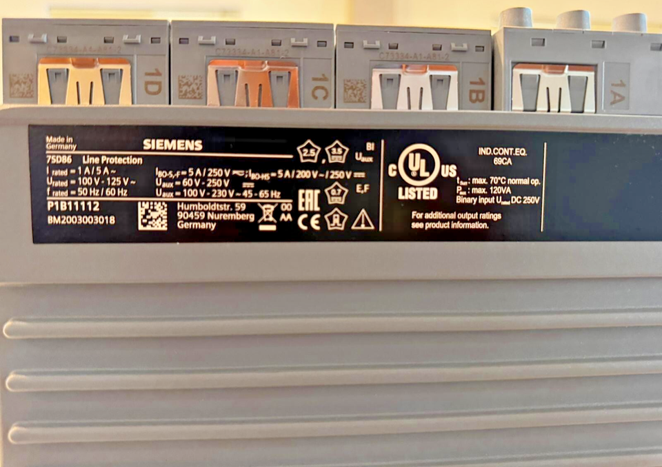 New Siemens 7SD86 SIPROTEC Line Protection | eBay