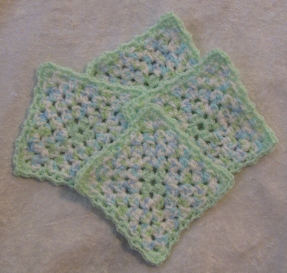 Miniature DOLLHOUSE BABY Crochet Mini BLANKET, Afghan, Quilt, Motif #27 ...