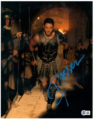 Russell Crowe Signed 11x14 Photo Gladiator Authentic Autograph Beckett ...