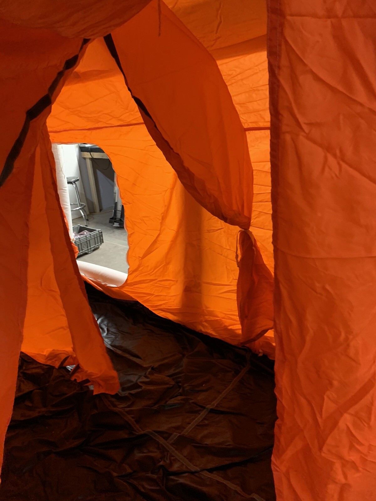 Used Zumro Decon Air Shelter Portable Inflatable Tent Hunting 12' x12 ...