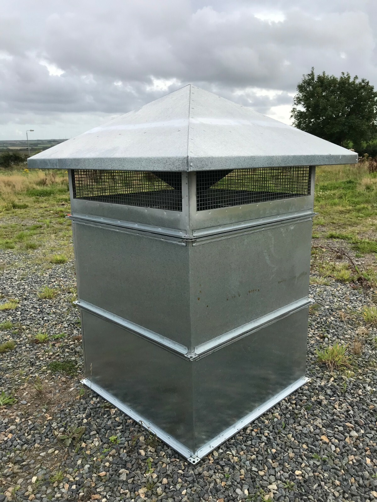 Rectangular Duct Cowl with Inverter RCWL-V-750 and 2x 400mm high Duct ...