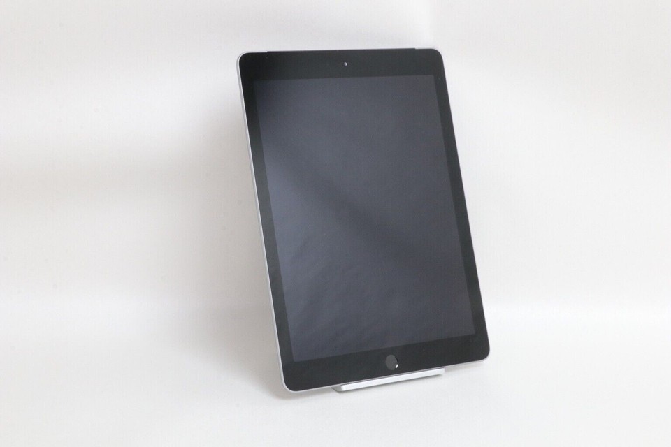 Apple A1893 iPad 6th Generation Wi-Fi 128GB 9.7" Screen | eBay