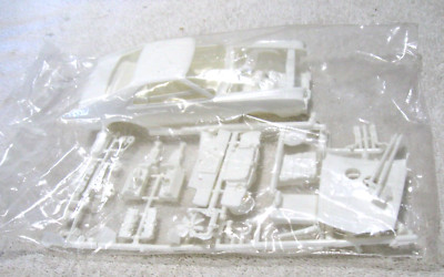 1:24 1970 AMC JAVELIN PLASTIC MODEL KIT SEALED NO INSTRUCTIONS | eBay