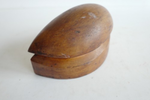 1 PIECE MILLINERY WOOD HAT BLOCK MOLD FORM VEIL VINTAGE PARIS FRANCE ...