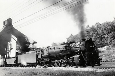 Baltimore & Ohio Railroad 4-8-2 locomotive 5660 at Warwick, OH 5 x 7 ...