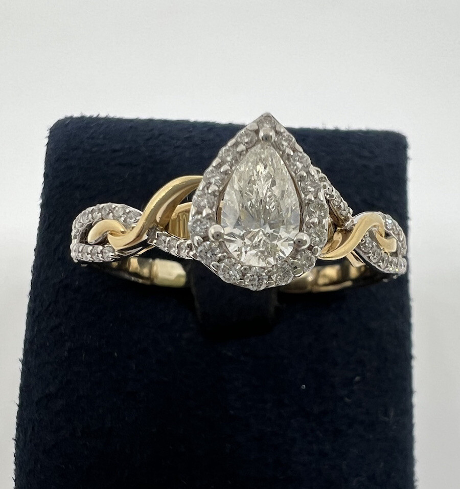 Disney Enchanted Princess Ring - Gem