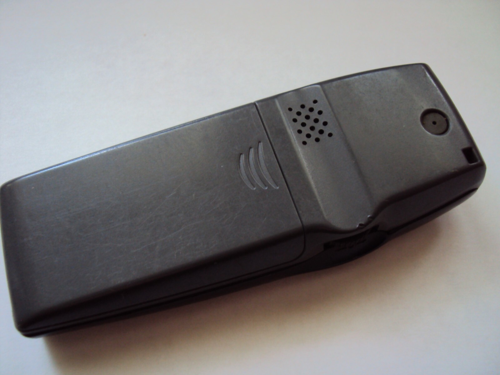 ORIGINAL SONY CMD J70 MADE IN FRANCE MOBILE PHONE LOCKED TO VODAFONE 2G ...