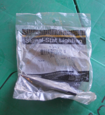 Signal Stat Lighting Bracket Mount 9397 | eBay