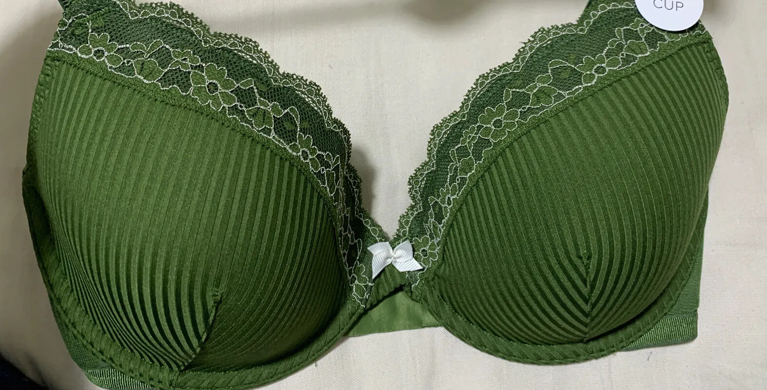 M&S UnderWired PLUNGE Bra With Lace Trims In SHERWOOD GREEN Size 32DD | eBay UK