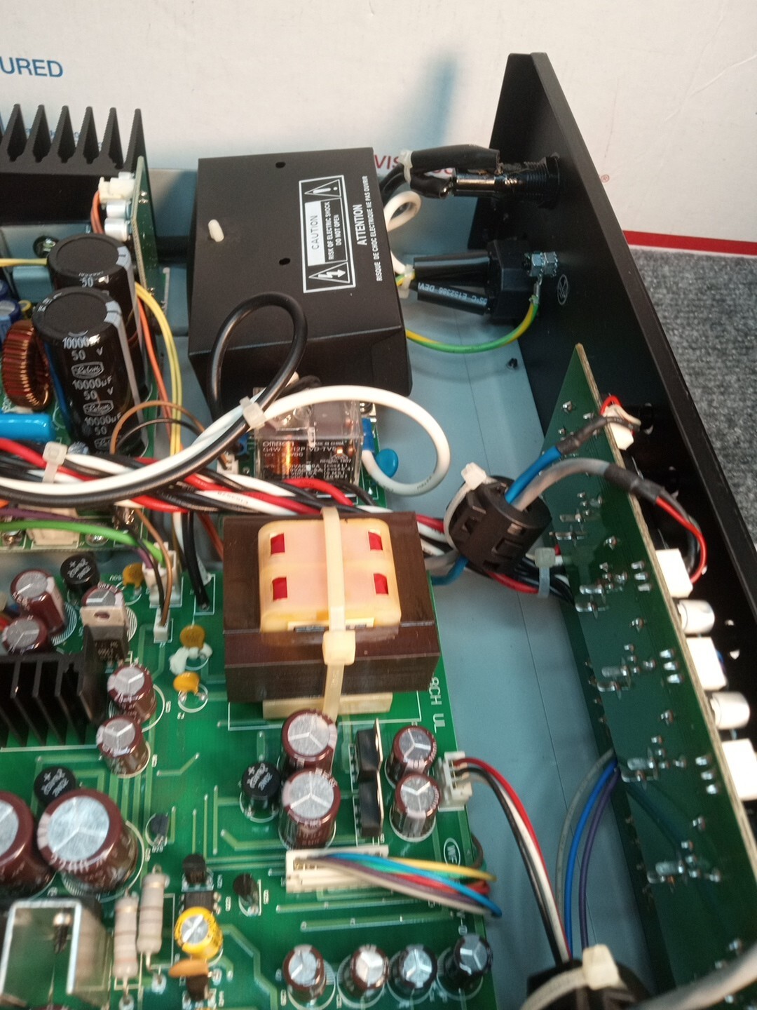 Savant AMP-8040-00 8 Channel Multi-Room Digital Audio Power Amplifier ...