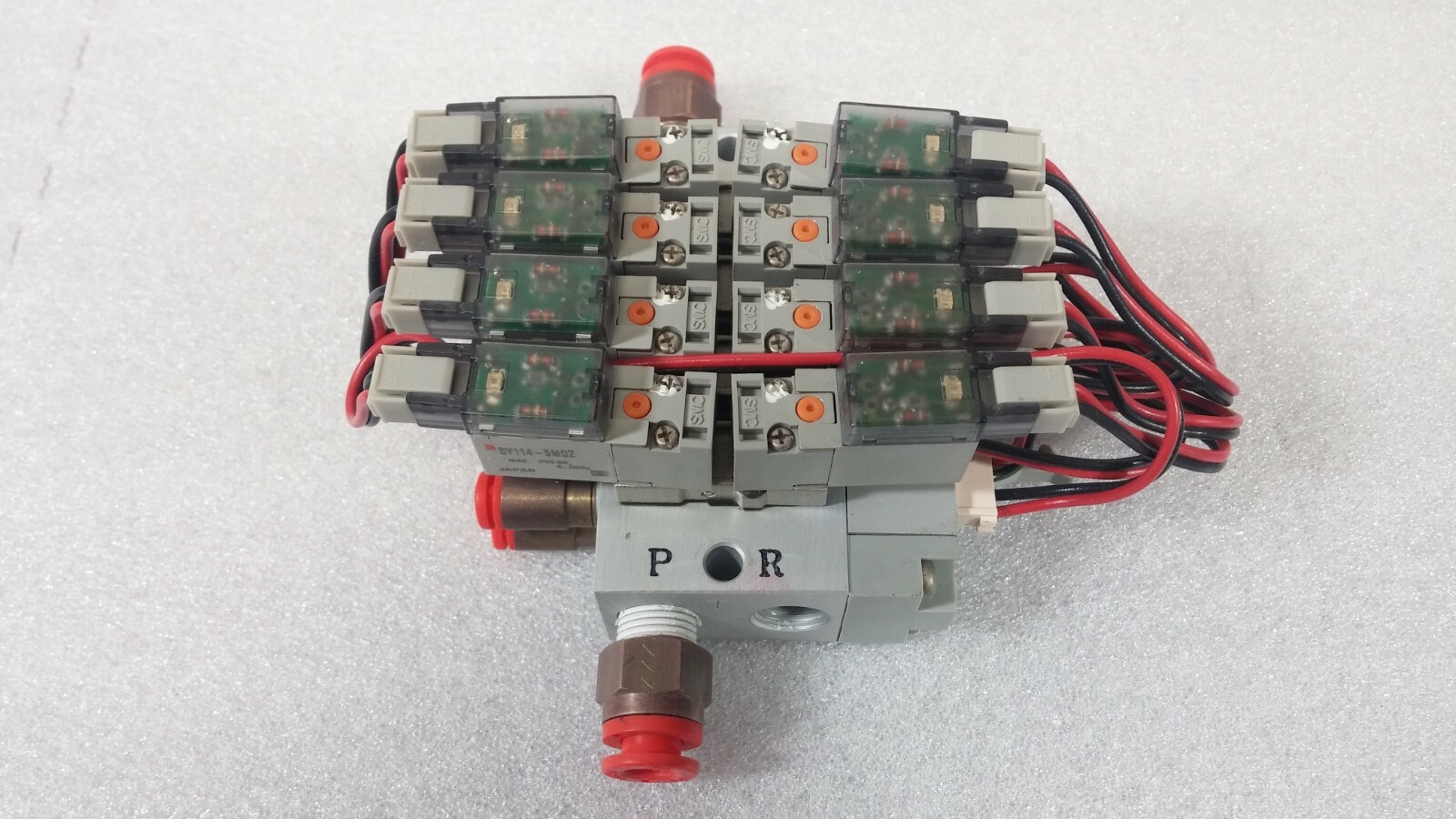 SMC SS5YJ3 Block w/ 8) SY114-5M0Z Valves on Manifold | eBay