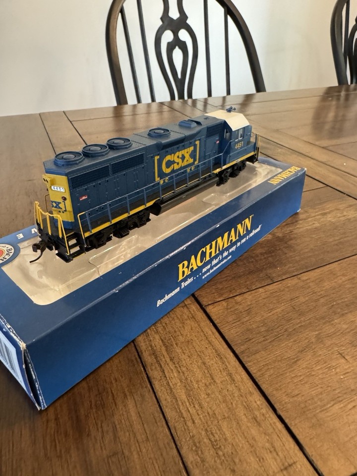 HO Scale Bachmann GP-40 CSX #4451 Soundtraxx DCC/Sound | eBay