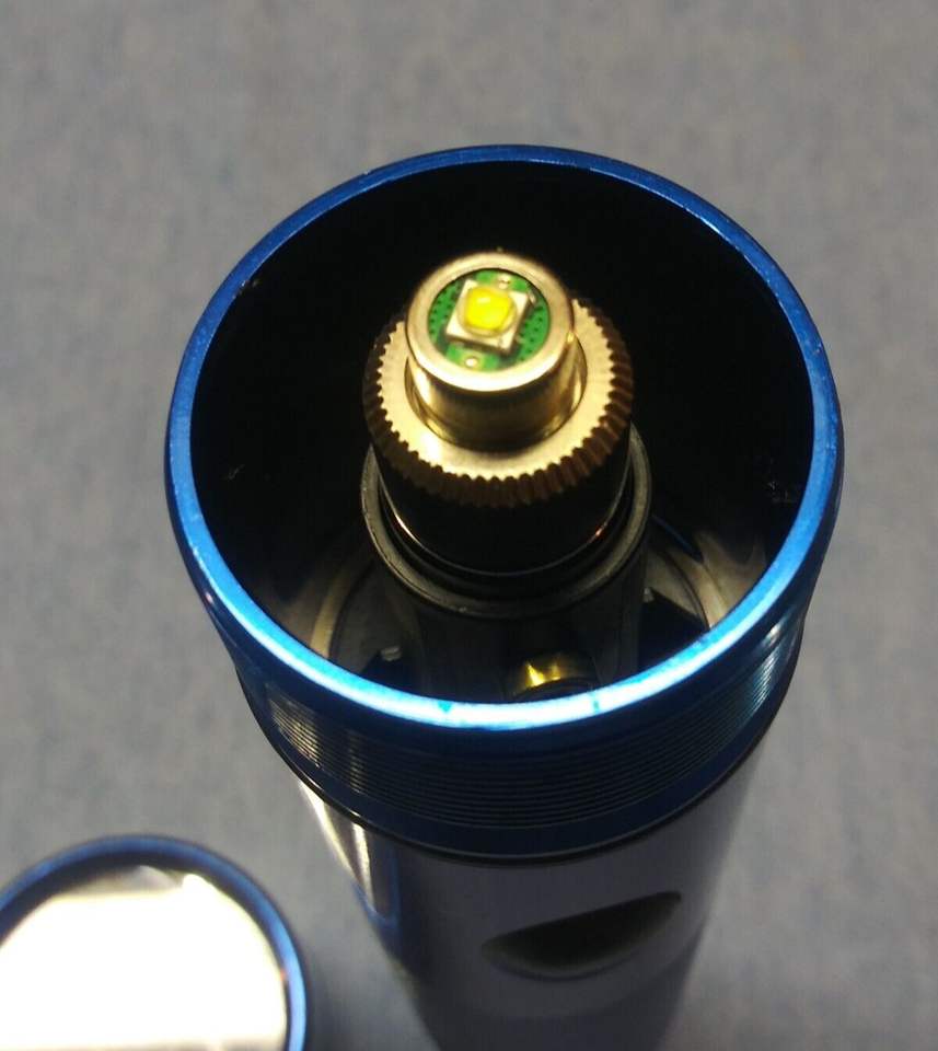 Vintage Maglite 2-D Cell LED Flashlight Blue 10" Ontario, California ...