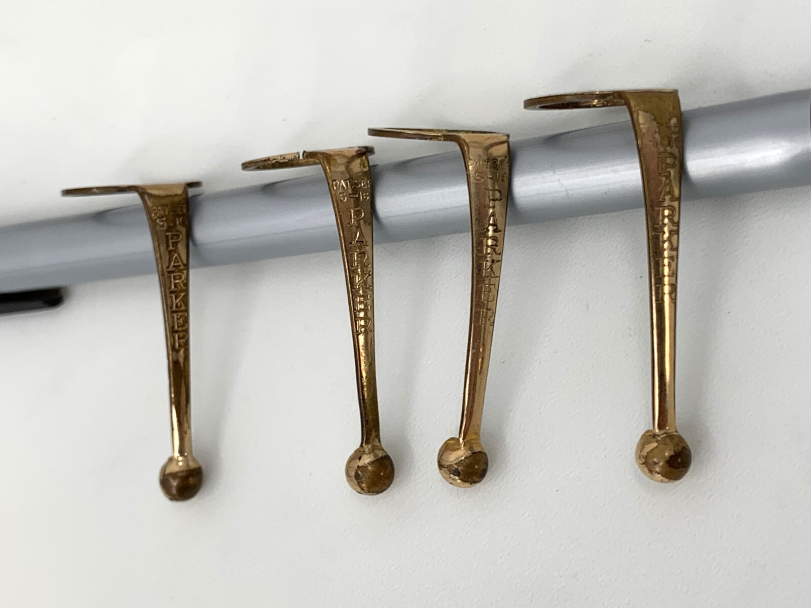 Parker Duofold Fountain Pen Clips lot for parts - La Paz County Sheriff ...