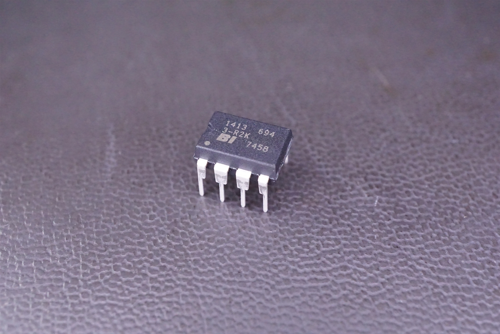 694-3-R2K BI Tech Resistor Network 4 Elmt Isolated 100mW 2K Ohm 100V 0. ...