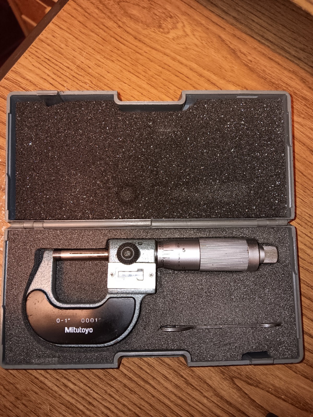 MITUTOYO 0-1 Inch OUTSIDE MICROMETER : Model No 193-211 W/ Case | eBay