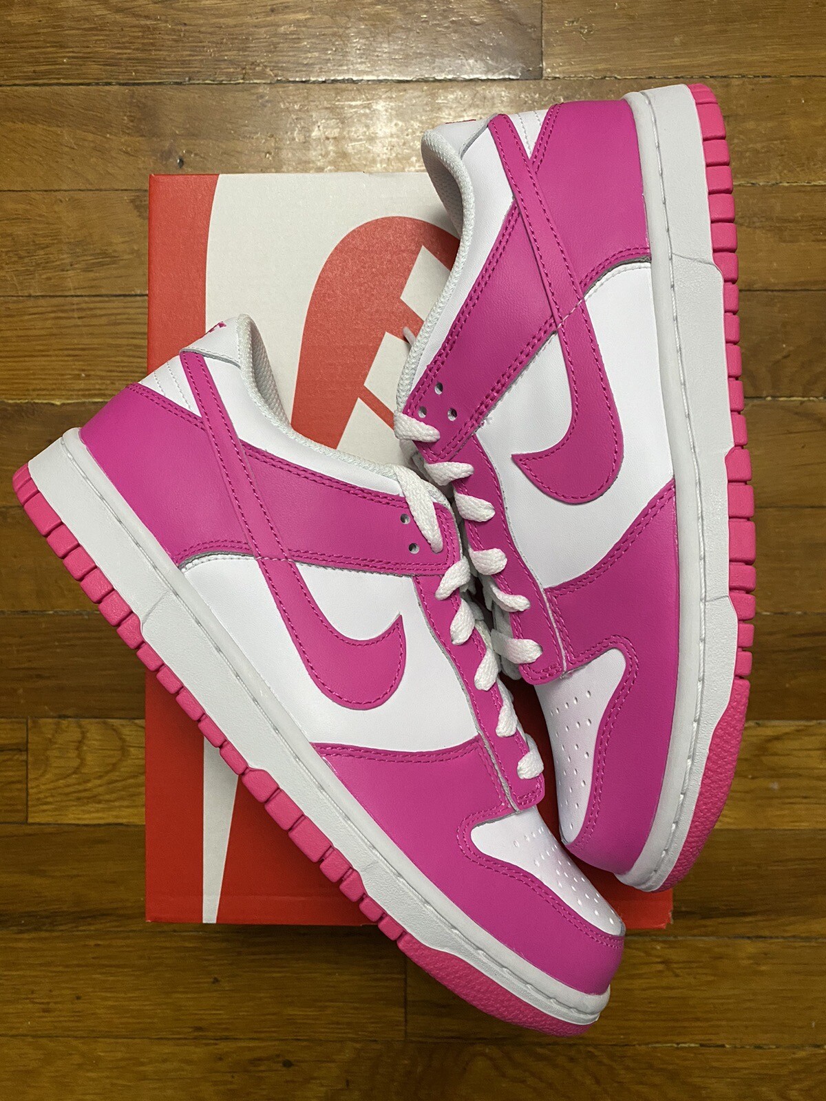 Size 6.5Y / 8W - Nike Dunk Low Laser Fuchsia Barbie Pink GS - SHIP ...