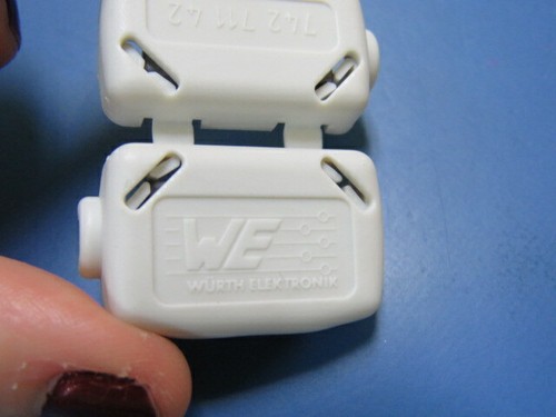WÜRTH 742 711 42 Qty of 13 per Lot Ferrite Clamp On Cores STAR-TEC Snap ...