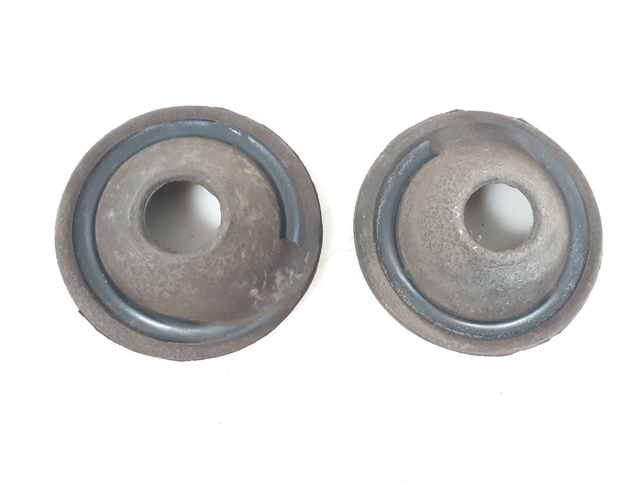 Jeep JK Wrangler OEM Rear Coil Spring Isolator Spacers 2007-2017 66915 ...