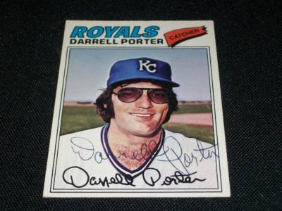 KC Royals Darrell Porter (d.02) Auto Signed 1977 O Pee Chee OPC Card ...