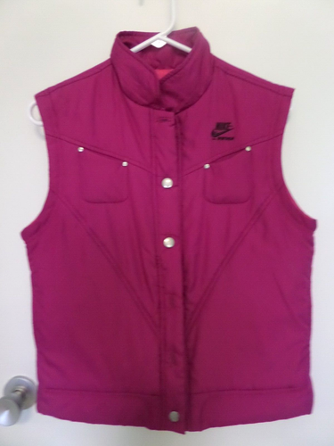 Women s Nike Performance Magenta Vest Size M EUC | eBay
