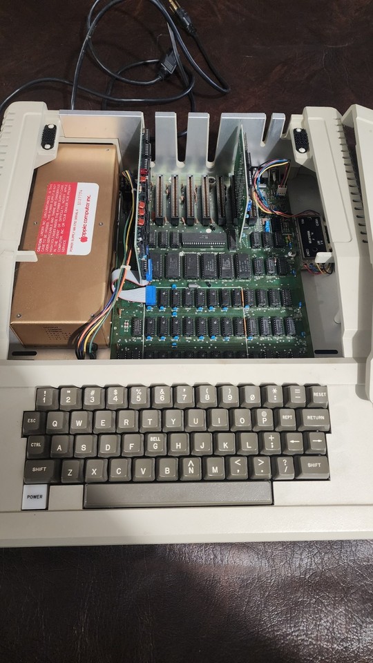 Apple II Plus A2S1048 64k RAM, Disk II Controller *Cleaned, Tested And ...