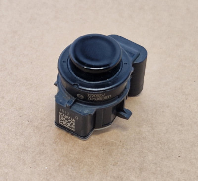 Genuine VOLVO XC40 Parking Sensor Front Bumper PDC Volvo XC40 T4 (2018 ...