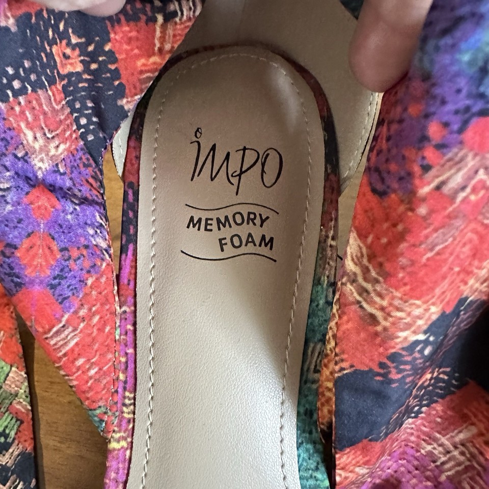 Impo Wedge Sandal Women 8M Abstract Gold Faux Cork Ankle Strap Memory ...