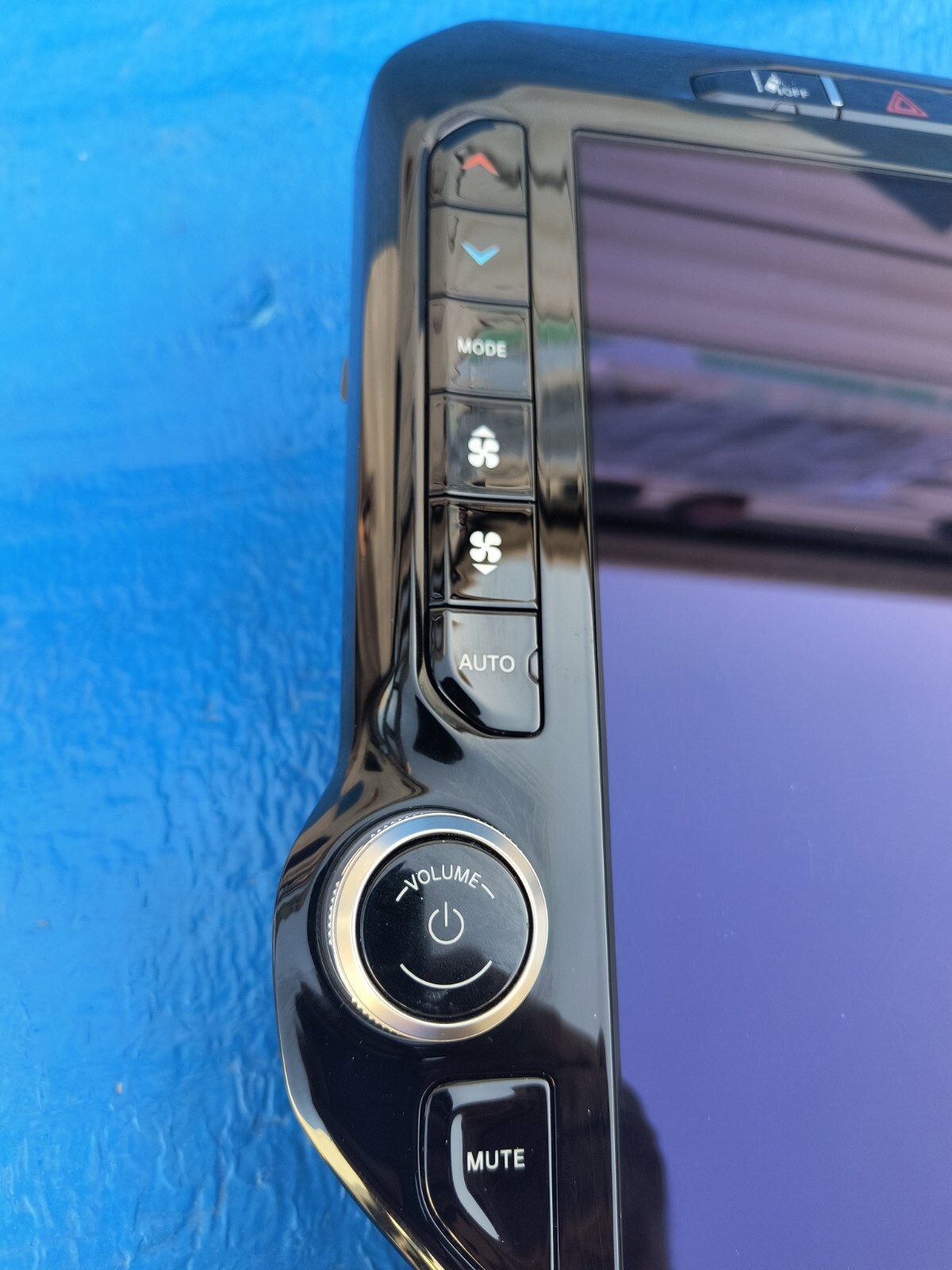 2019-2024 Ram Truck 12" Screen Genuine Mopar Center Stack Controls ...